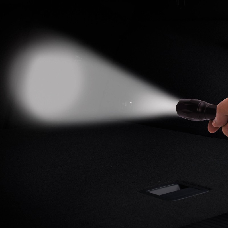 Multifunctional Emergency Flashlight | DadShop